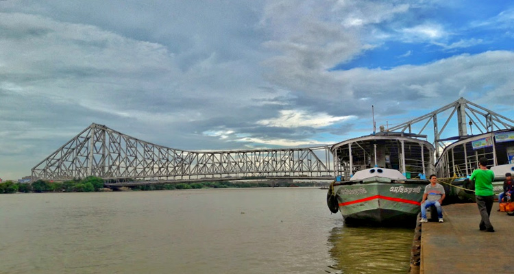 Howrah Bridge Kolkata (Timings, History, Entry Fee, Images, Built by ...