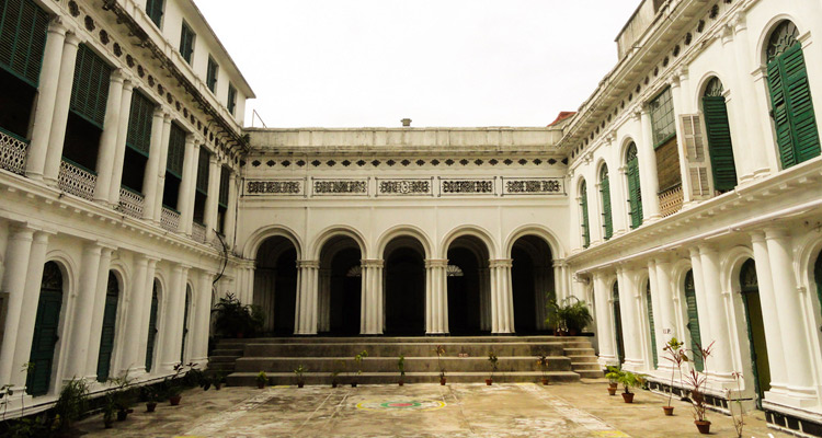 Jorasanko Thakurbari / House of the Thakurs Kolkata (Timings, History ...